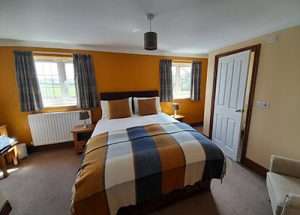 Rooms - The Dolfor Inn